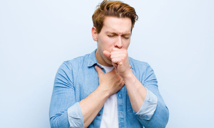 Como aliviar a tosse seca: o que fazer e o que tomar - Drogasil Manipulação